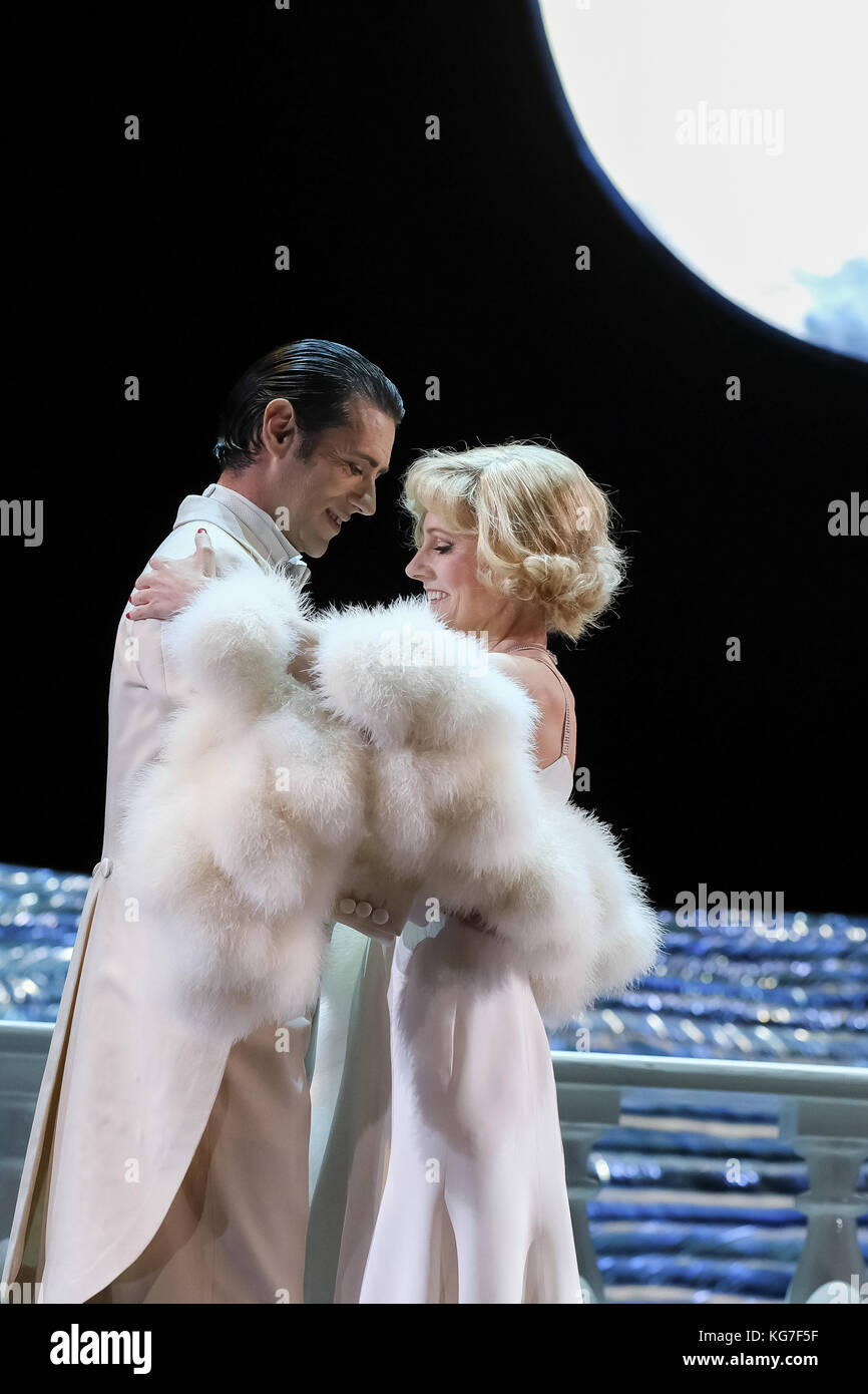 'Le Chanteur de Mexico' opera at the Teatro de la Zarzuela Featuring ...