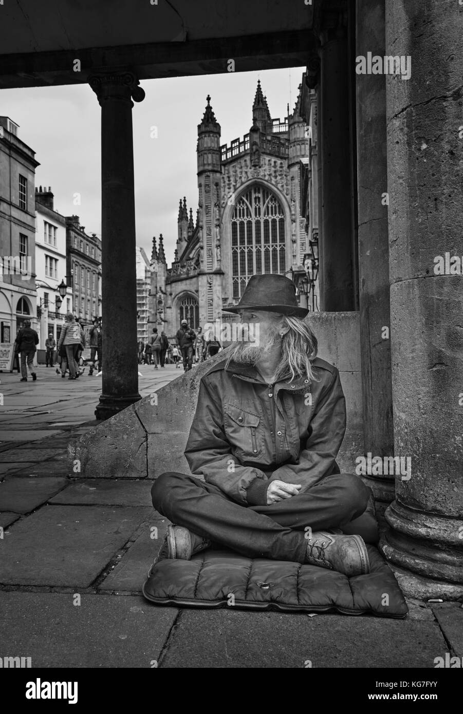 Homeless bath hi-res stock photography and images - Alamy