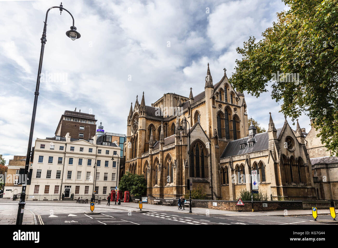 Gordon Square Stock Photos & Gordon Square Stock Images - Alamy