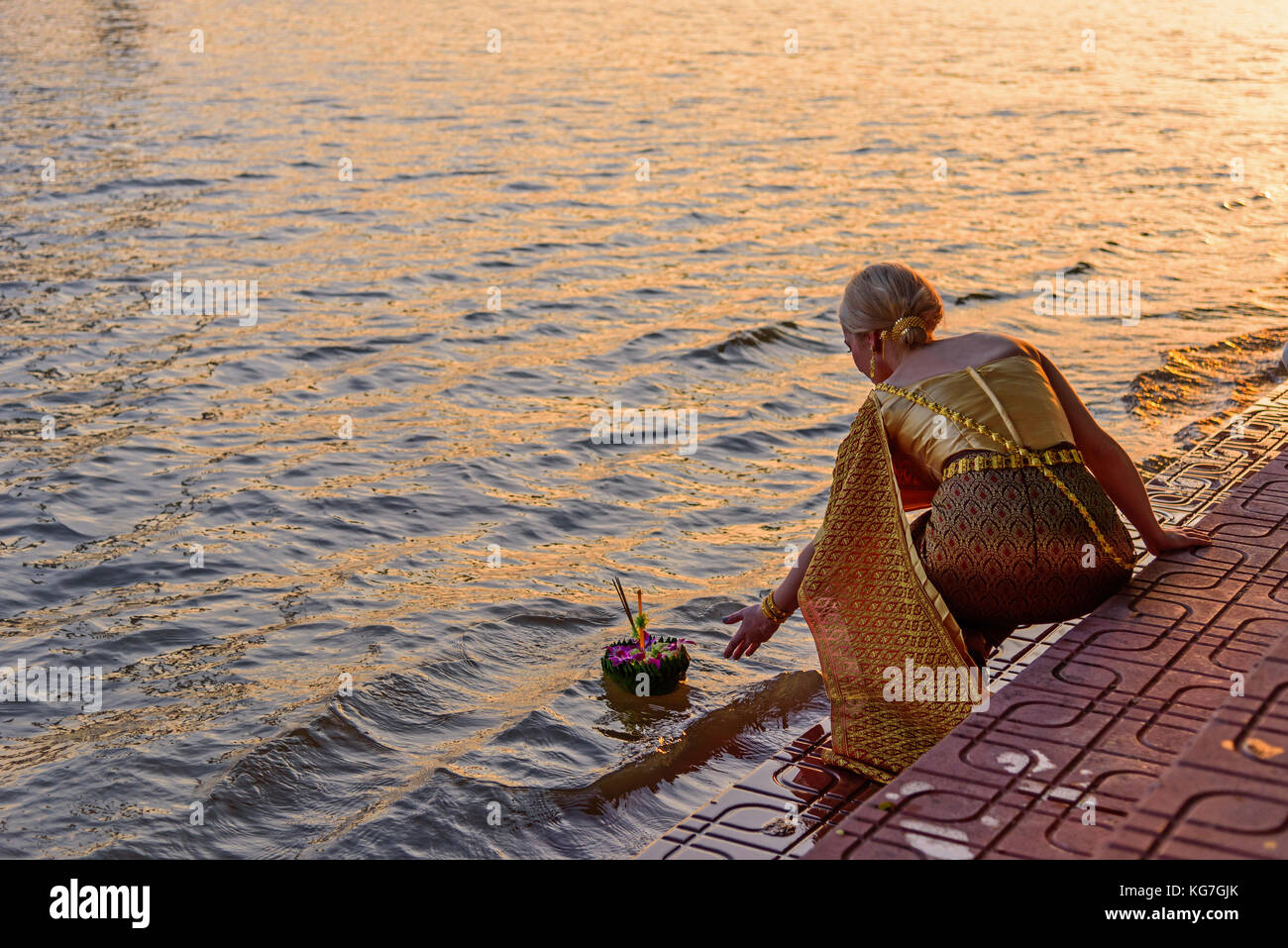 Floating basket by banana leaf / banana leave vessel Stock Photo - Alamy