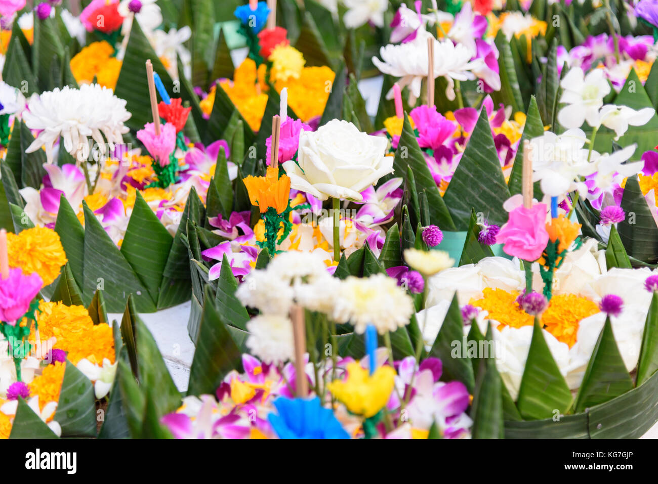 Banana leaf craft hi-res stock photography and images - Alamy