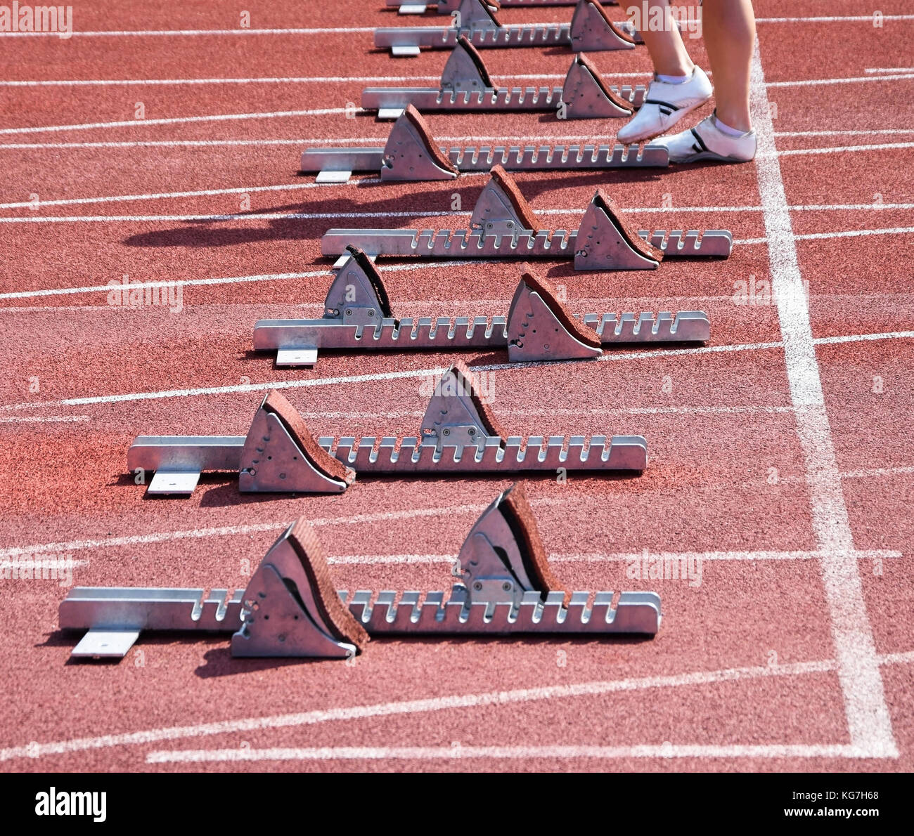 Group running machines hi-res stock photography and images - Alamy