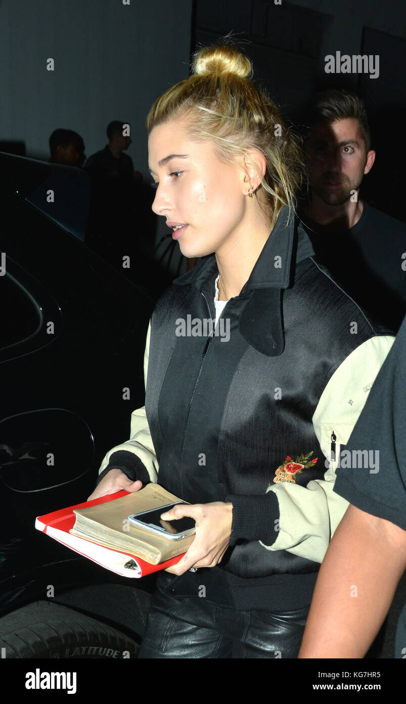 Hailey Baldwin leaves church service in Beverly Hills with her Bible in ...