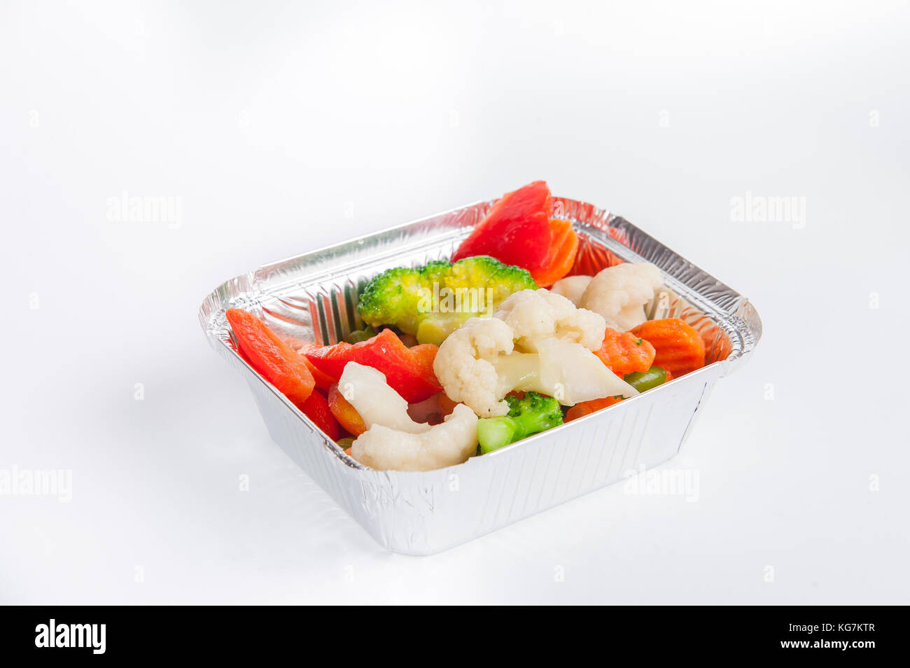 Healthy food, take away of natural organic meals in foil container ...