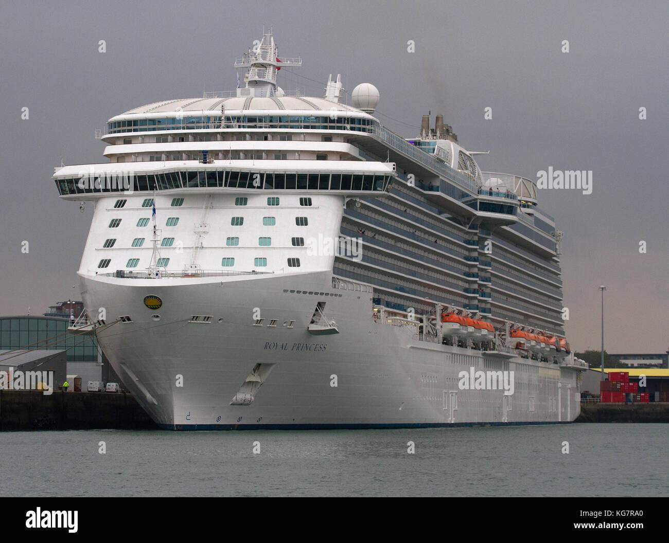 Royal princess cruise ship hi-res stock photography and images - Alamy