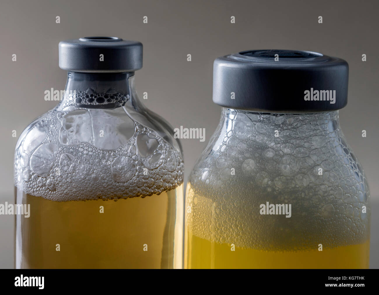 Medicine In Vials, Ready For Vaccine Injection Stock Photo - Alamy