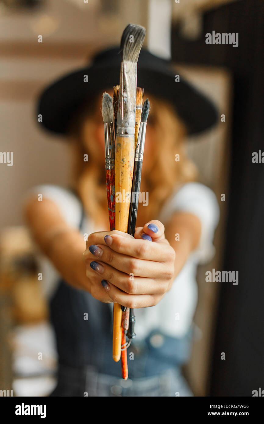 Portrait of Artist Girl Stock Photo - Alamy