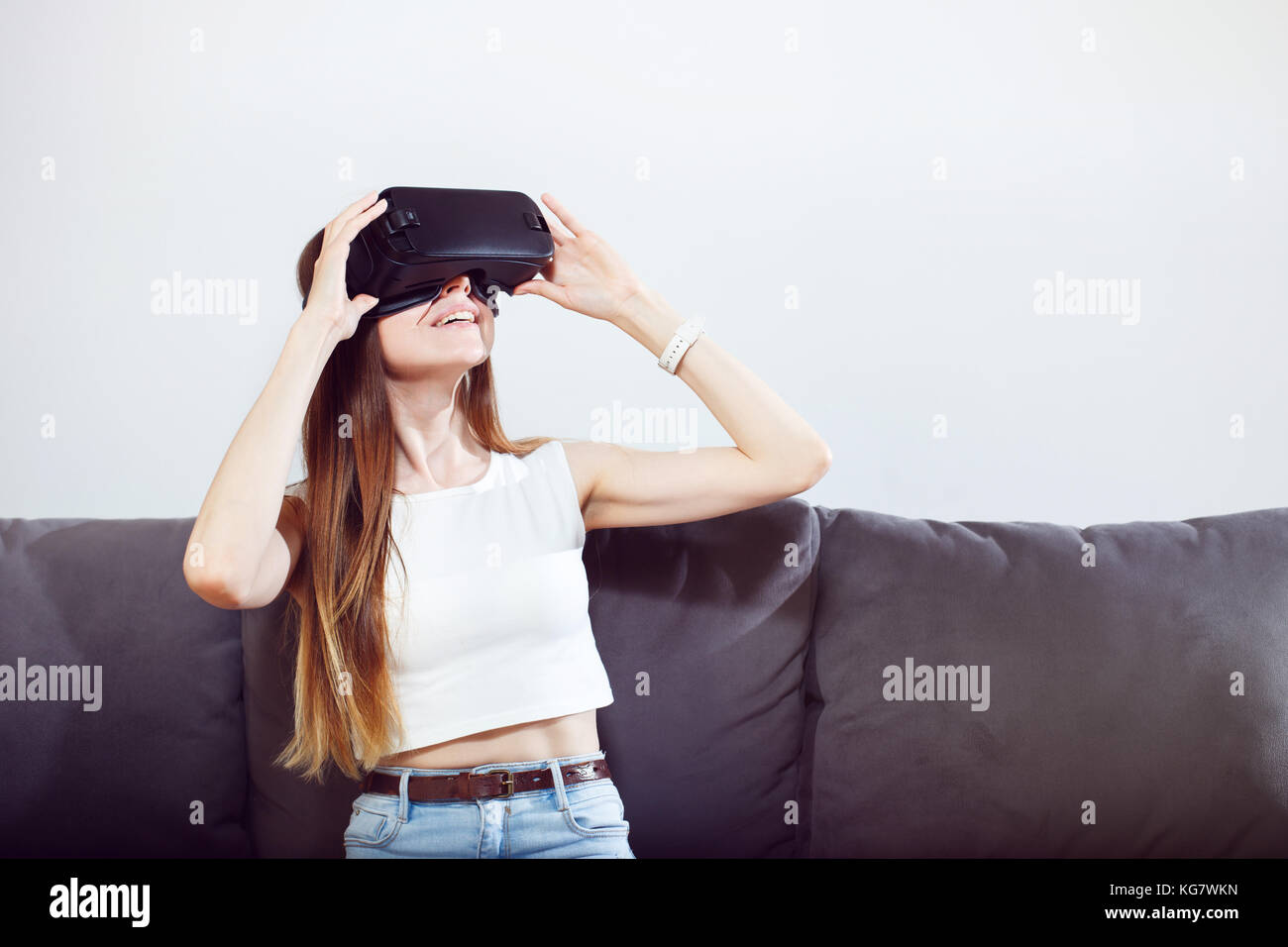 Girl Use VR Headset Stock Photo - Alamy