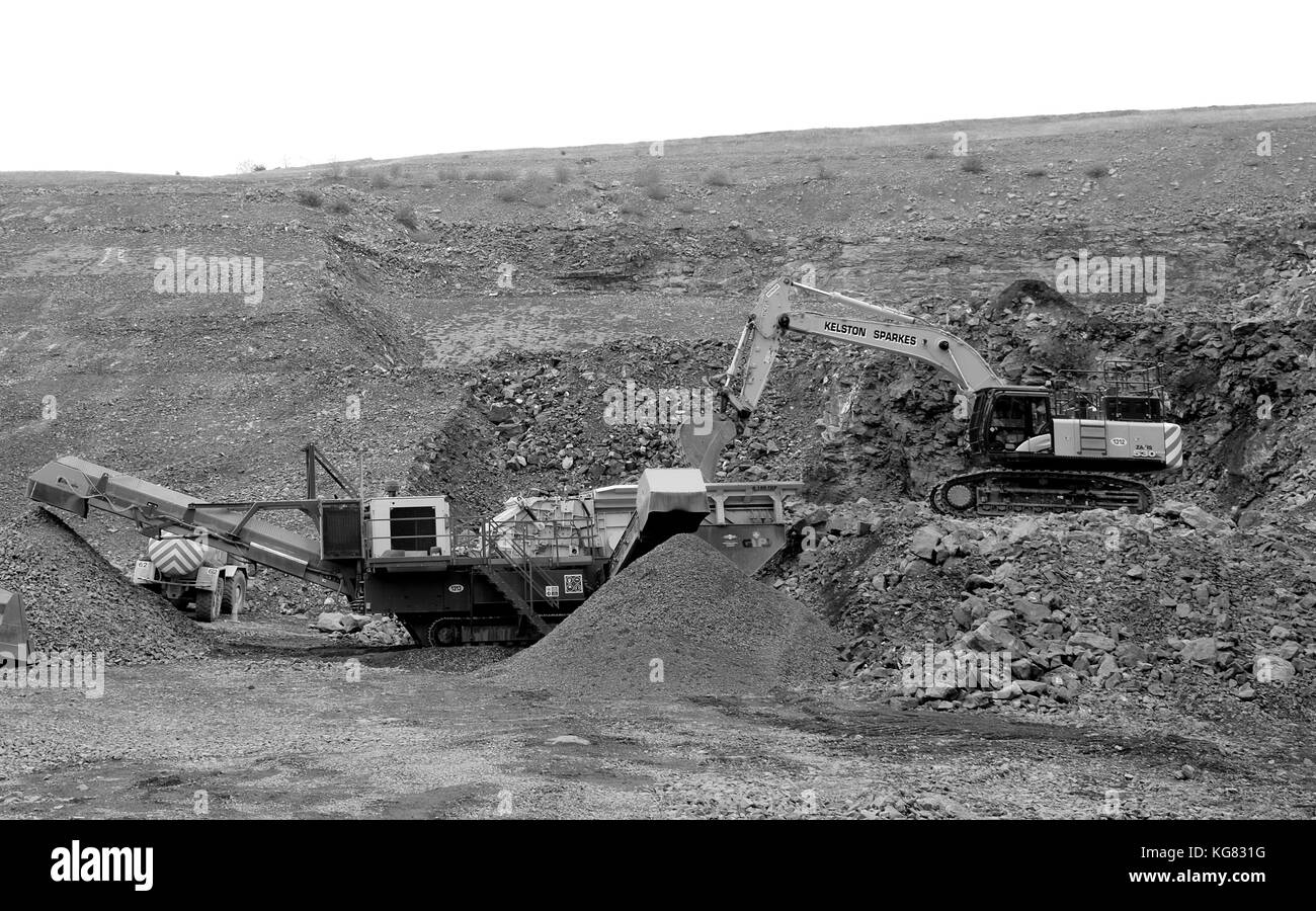 October 2017 - Quarry machinery, diggers and crushers and loaders Stock ...