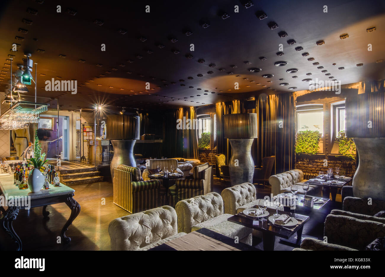 Restaurant interior shot Stock Photo - Alamy