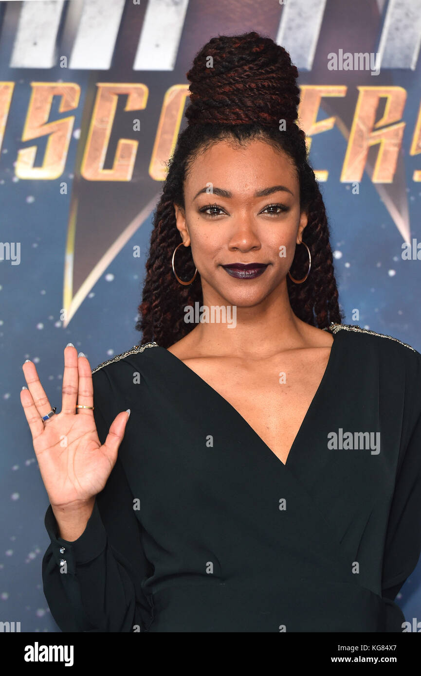 Sonequa Martin-Green attending a Star Trek: Discovery fan screening at ...