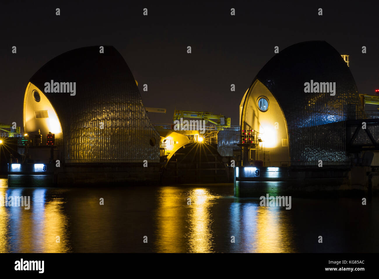 Thames Barrier Pier's 9 & 8 Stock Photo - Alamy