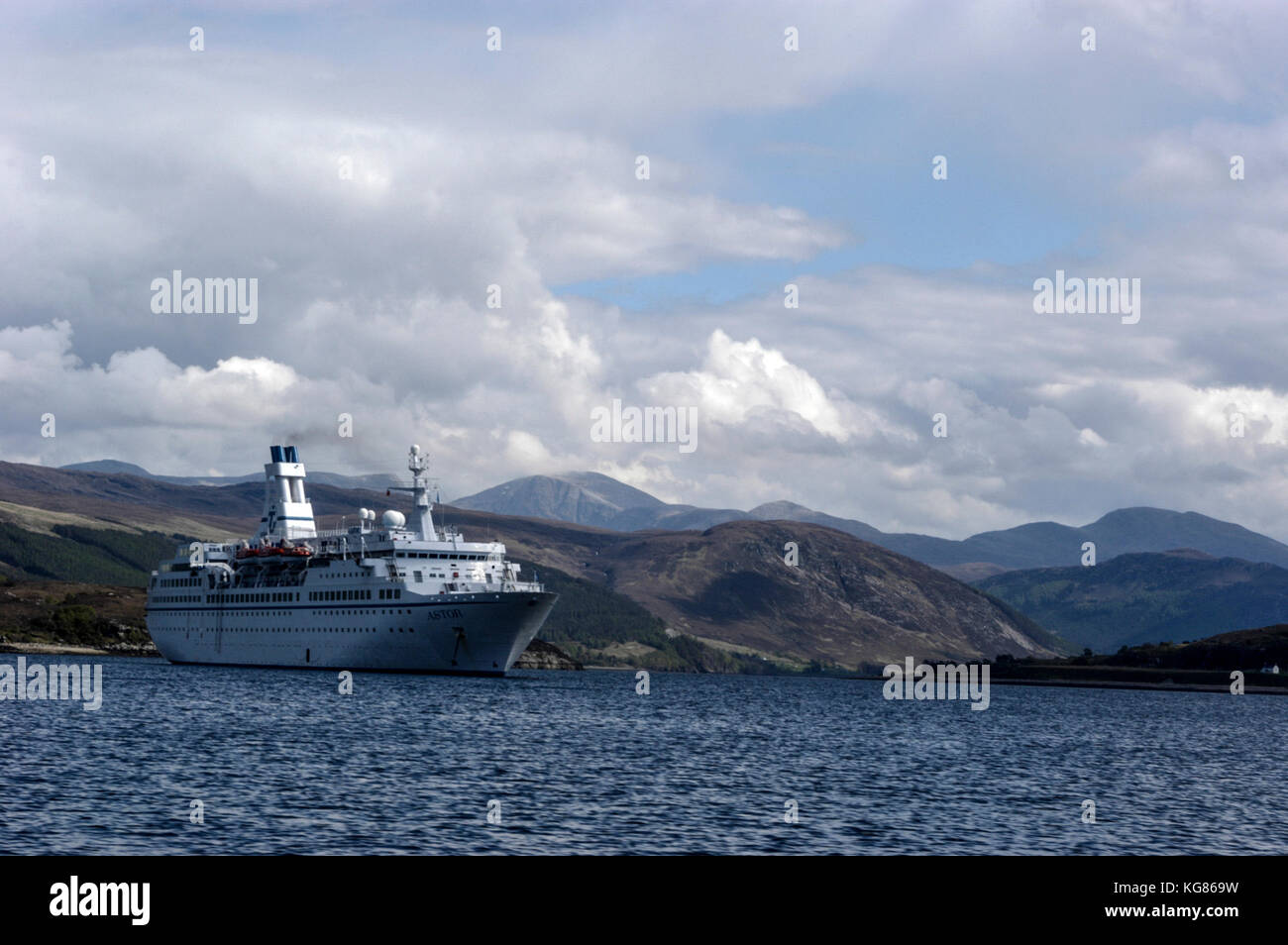Astor cruise ship hi-res stock photography and images - Alamy