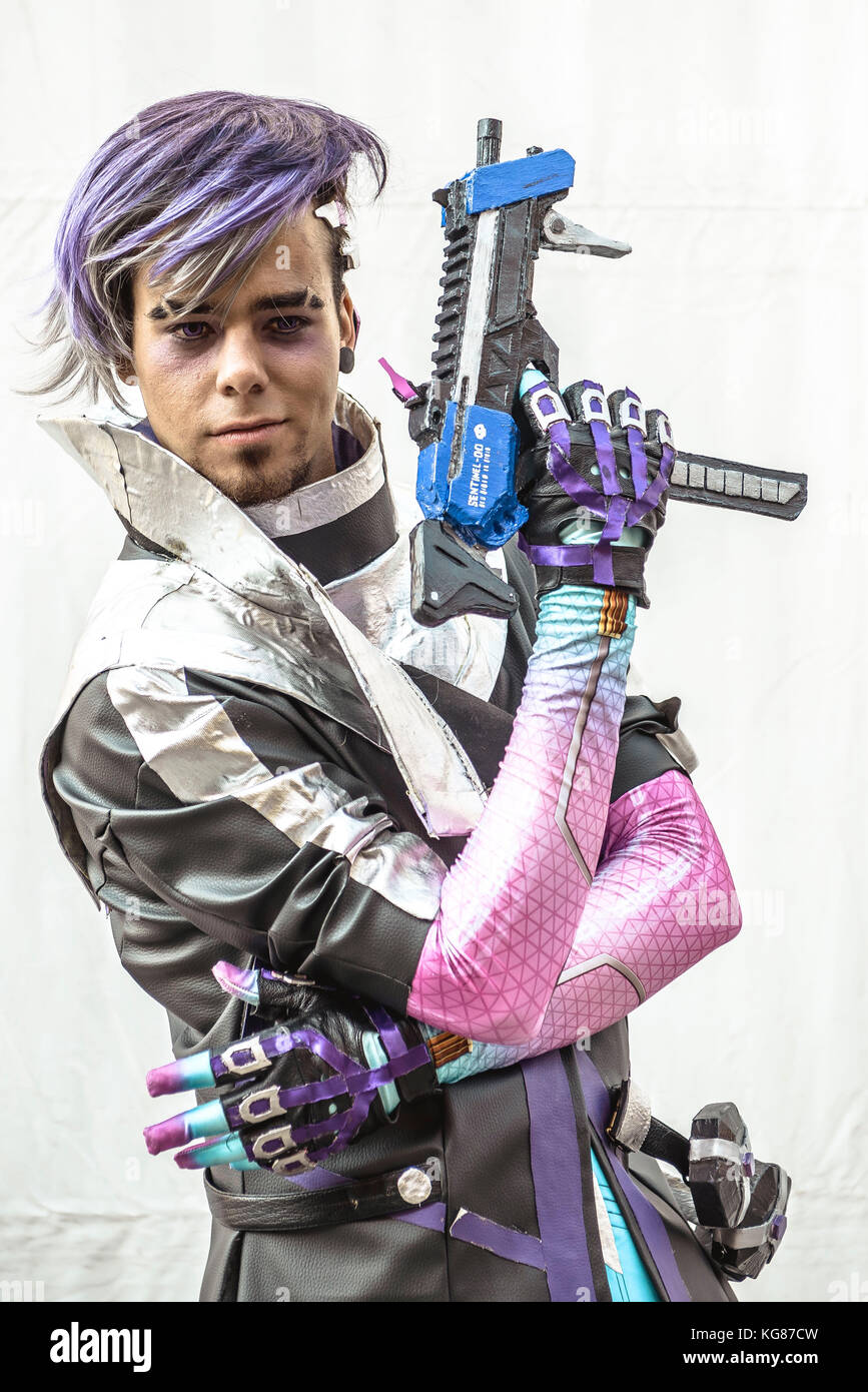 Barcelona, Spain. 4th November, 2017. A cosplayer dressed as his ...