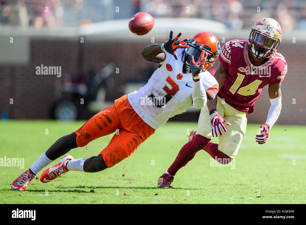Syracuse wide receiver Ervin Philips (3) during the NCAA college ...