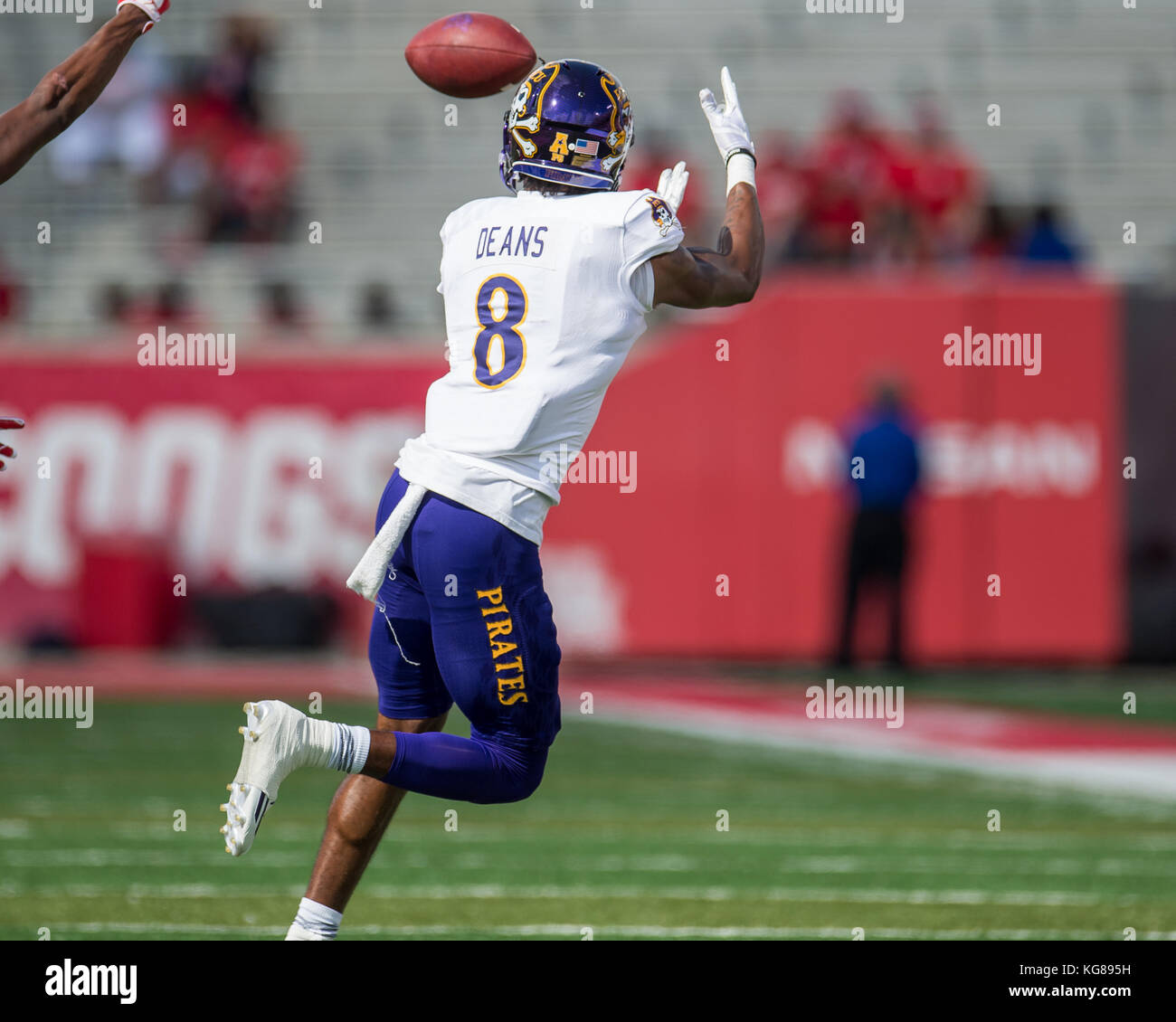 Houston, TX, USA. 4th Nov, 2017. East Carolina Pirates wide receiver ...