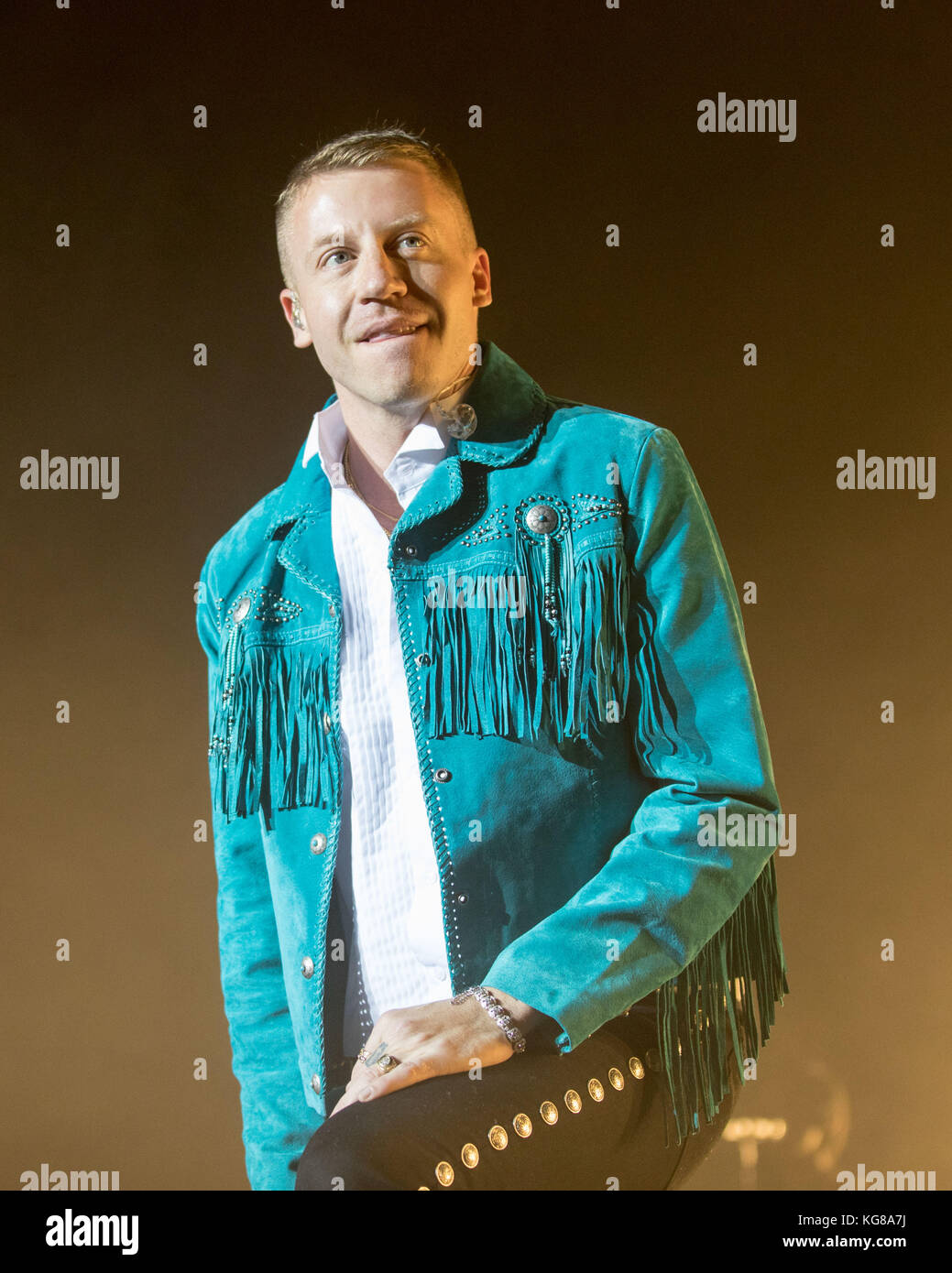 Milwaukee, Wisconsin, USA. 3rd Nov, 2017. MACKLEMORE (BEN HAGGERTY ...