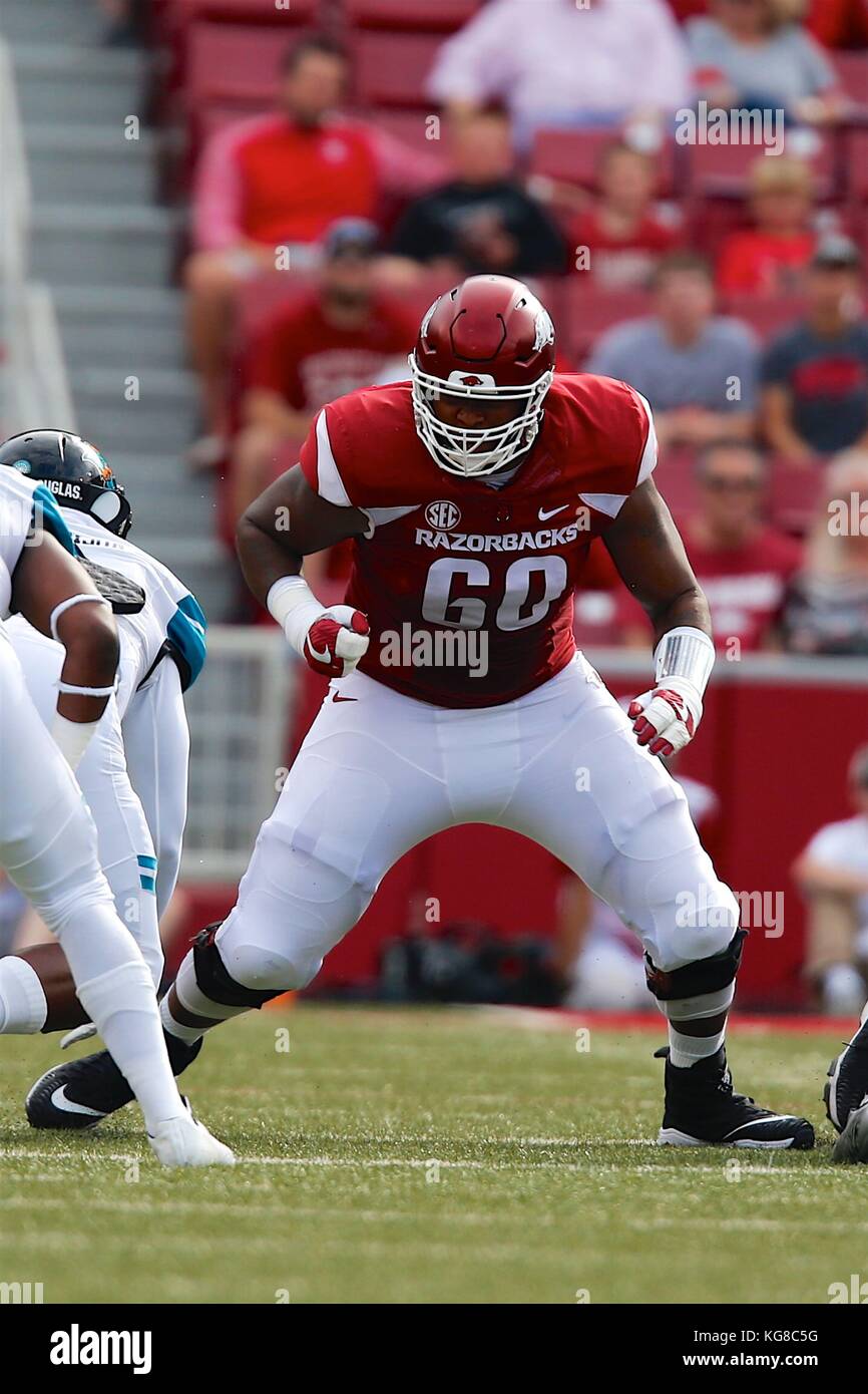 Nov 4, 2017: Razorback offensive tackle Brian Wallace #60 works to ...