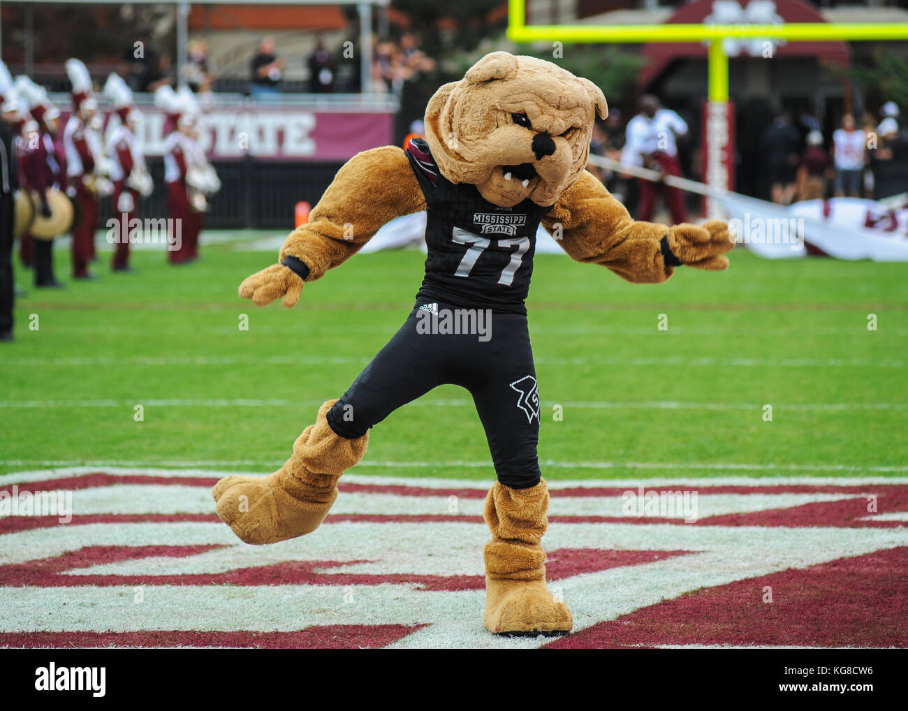 Memphis football mascot hi-res stock photography and images - Alamy