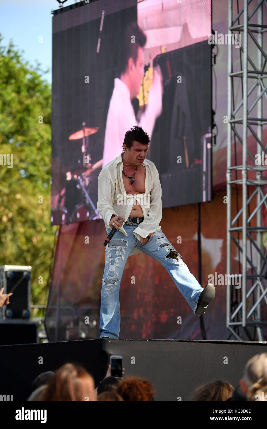 Pembroke Pines, Florida, USA. 04th Nov, 2017. Miljenko Matijevic of the ...