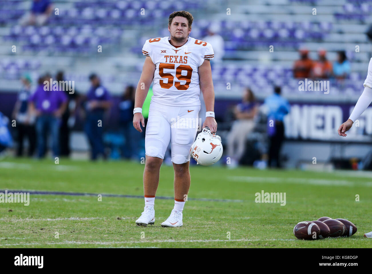 Fort Worth, Texas, USA. 4th Nov, 2017. University of Texas LS Kaleb ...