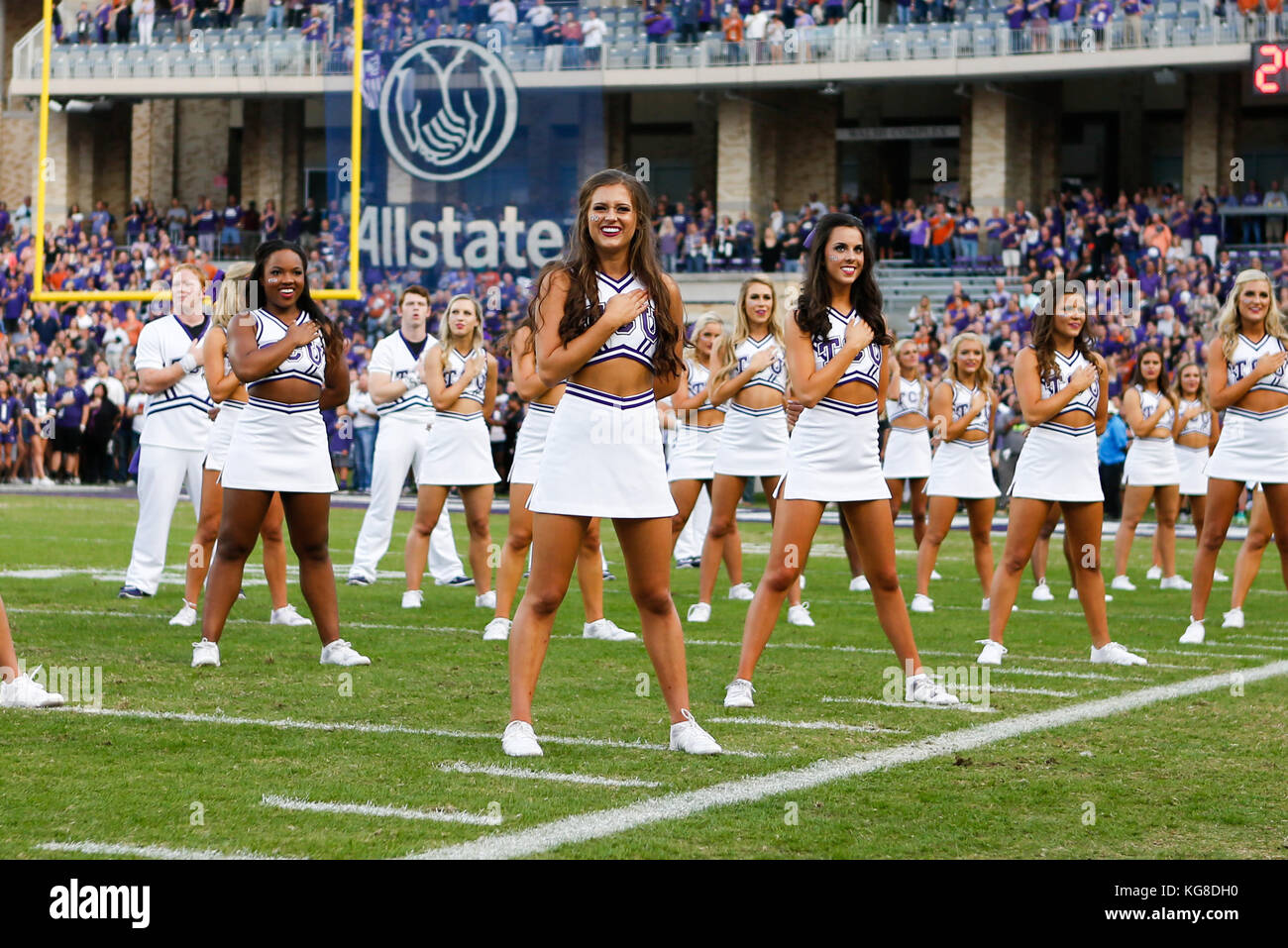 Fort Worth, Texas, USA. 4th Nov, 2017. Members of TCU's cheerleaders ...