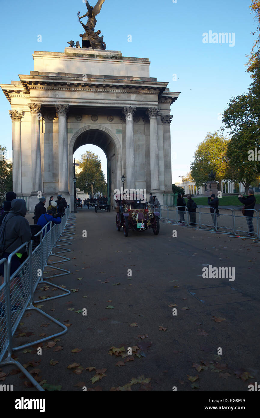 Classic Car Handbrake High Resolution Stock Photography and Images - Alamy