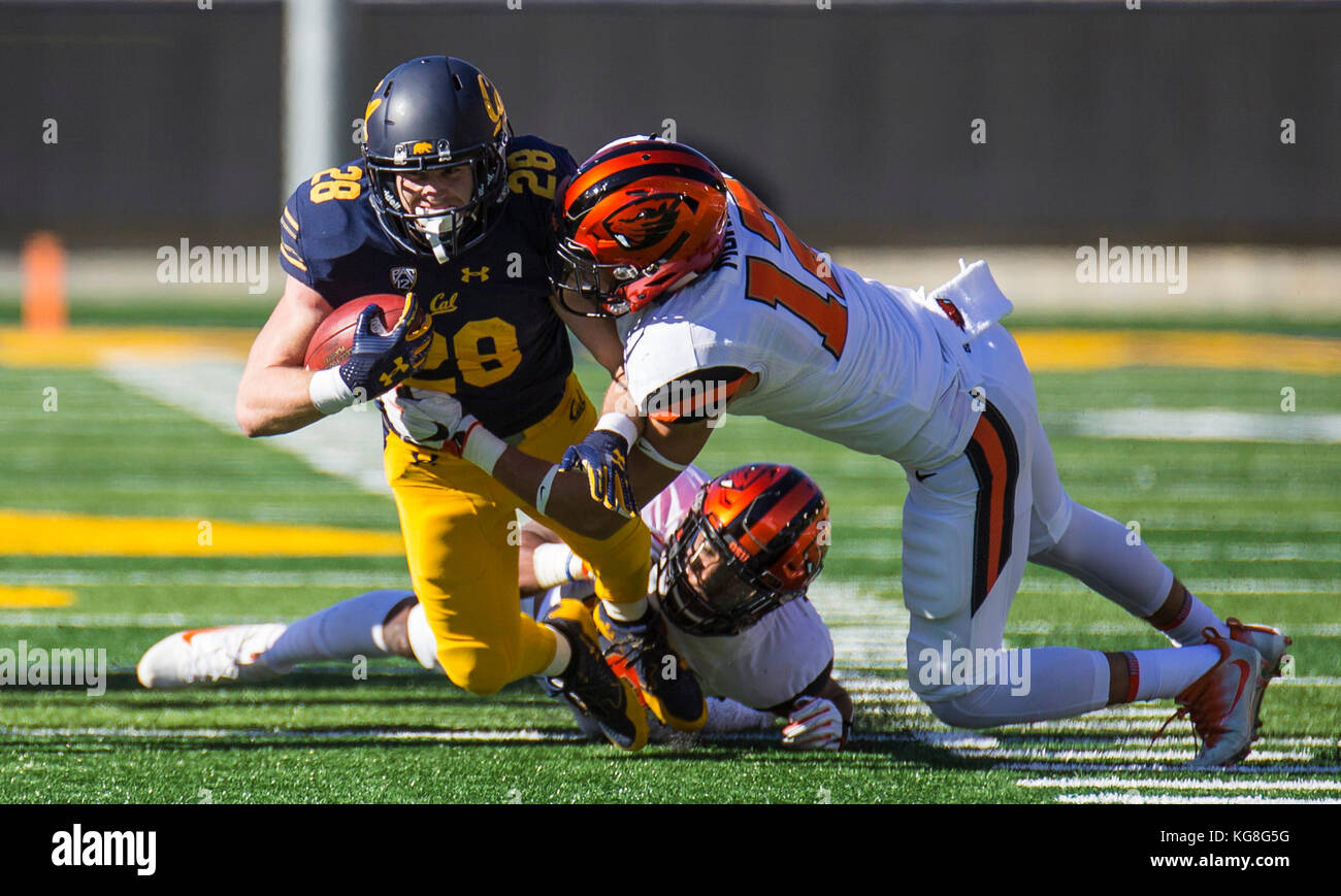 37 28 23 1 2 hi-res stock photography and images - Alamy