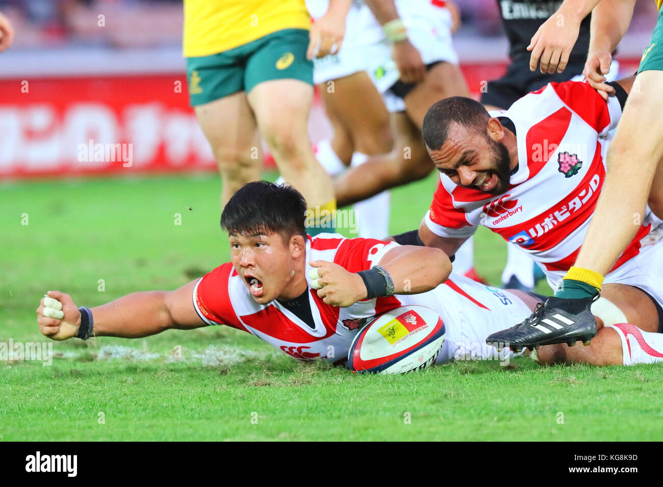 Kanagawa, Japan. 4th Nov, 2017. (L-R) Kazuki Himeno, Michael Leitch ...