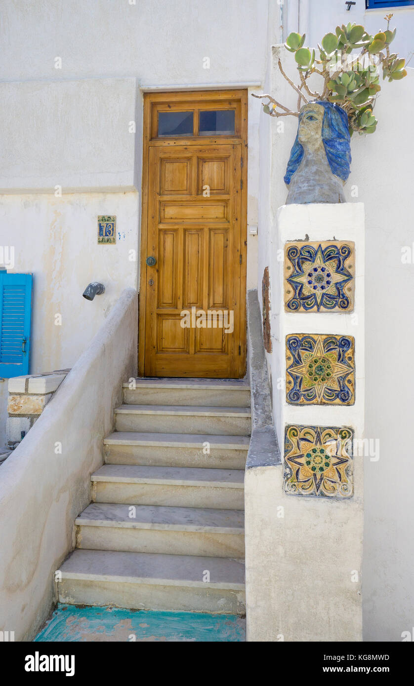 Greek tiles hi-res stock photography and images - Alamy