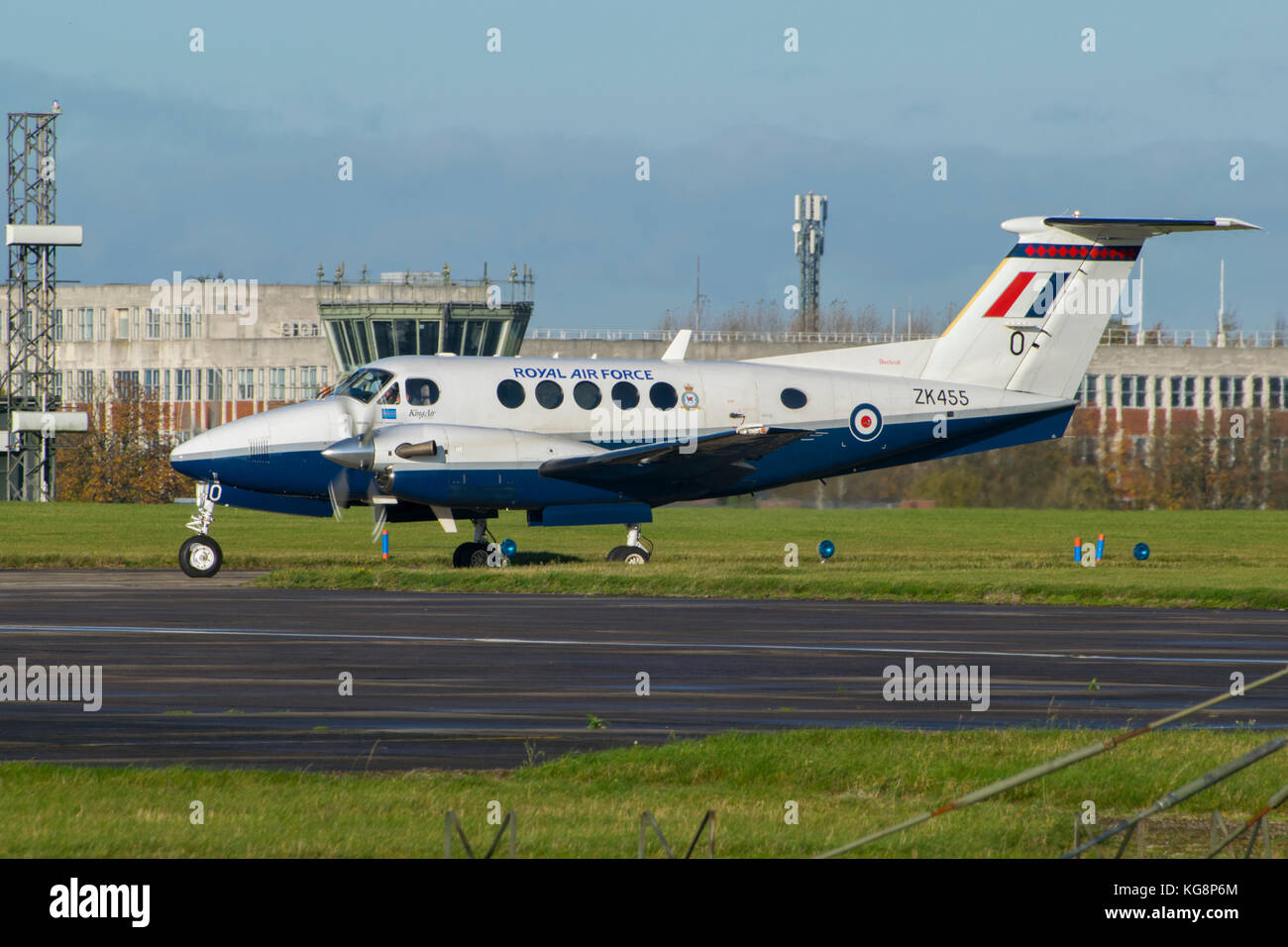 Raytheon beechcraft king air hi-res stock photography and images - Alamy
