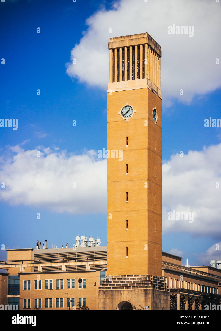 Tower sky architecture hi-res stock photography and images - Alamy
