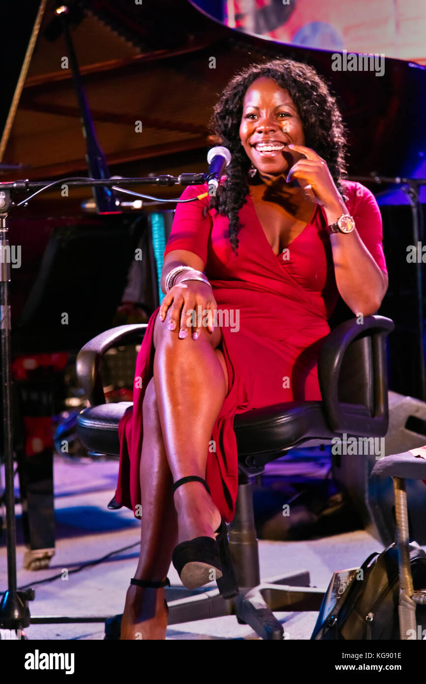 Individual test hi-res stock photography and images - Alamy