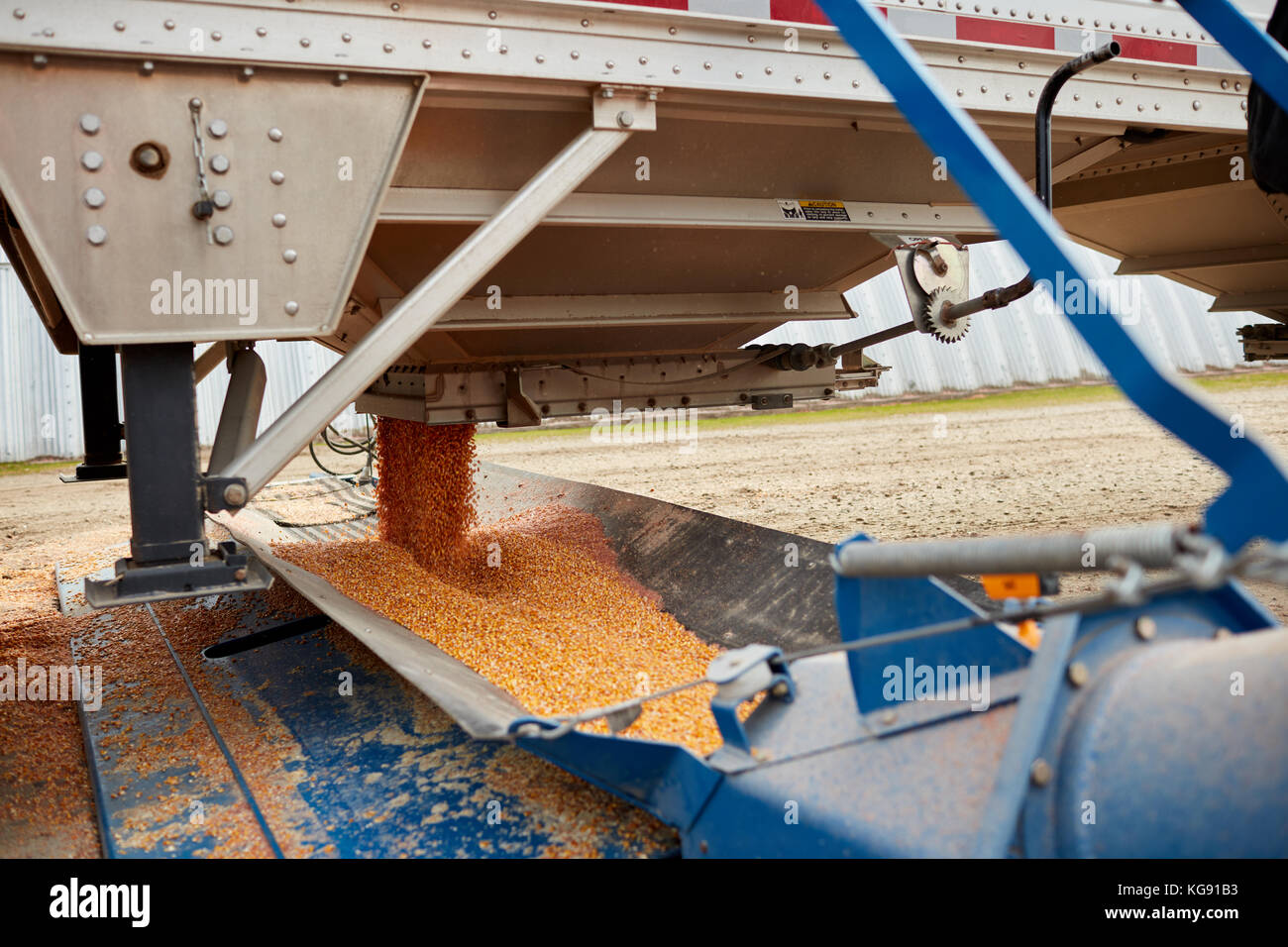 Feed hopper hi-res stock photography and images - Alamy