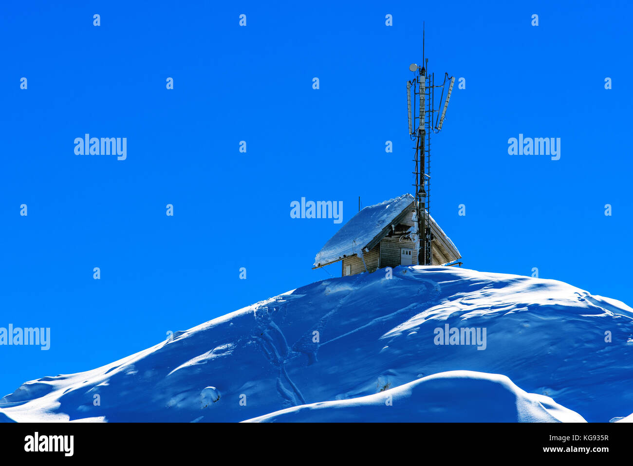 Communication tower on top mountain hi-res stock photography and images ...