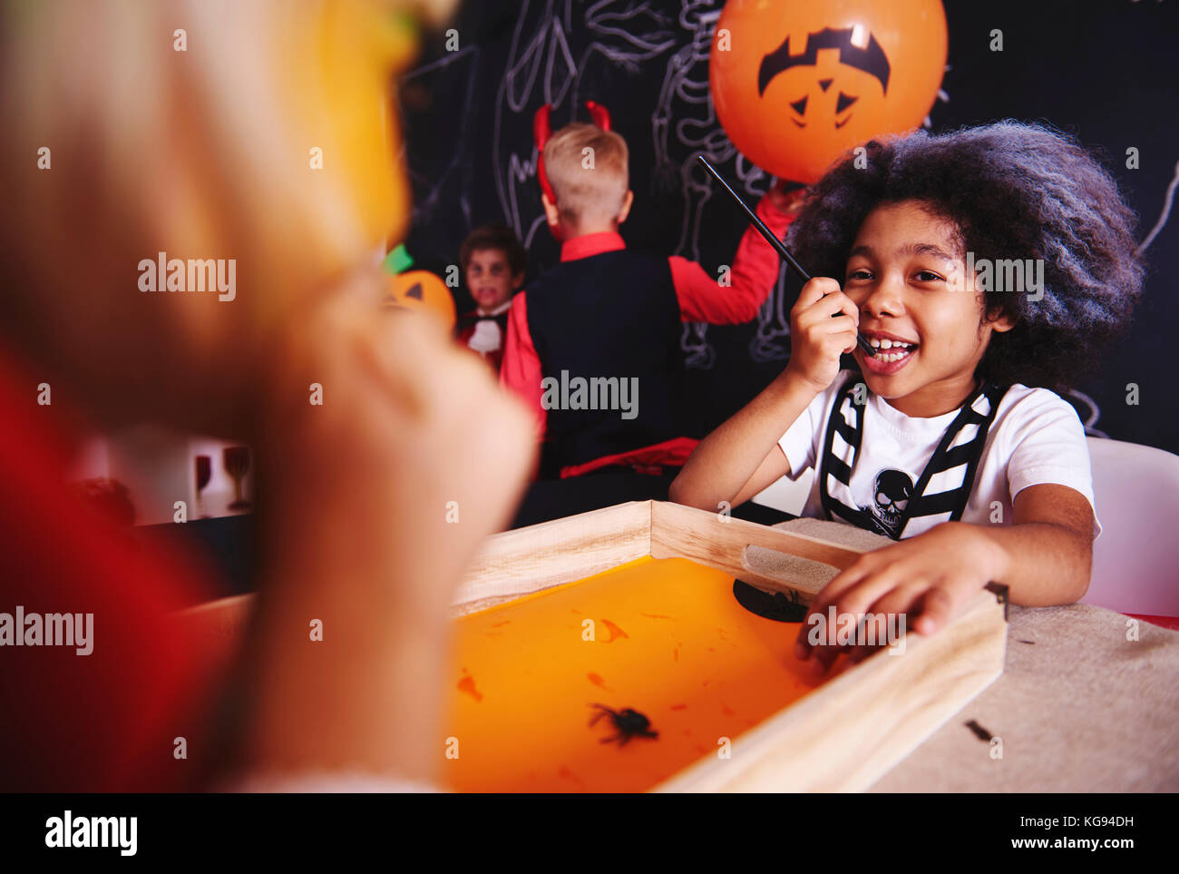 Children competition costume hi-res stock photography and images - Alamy