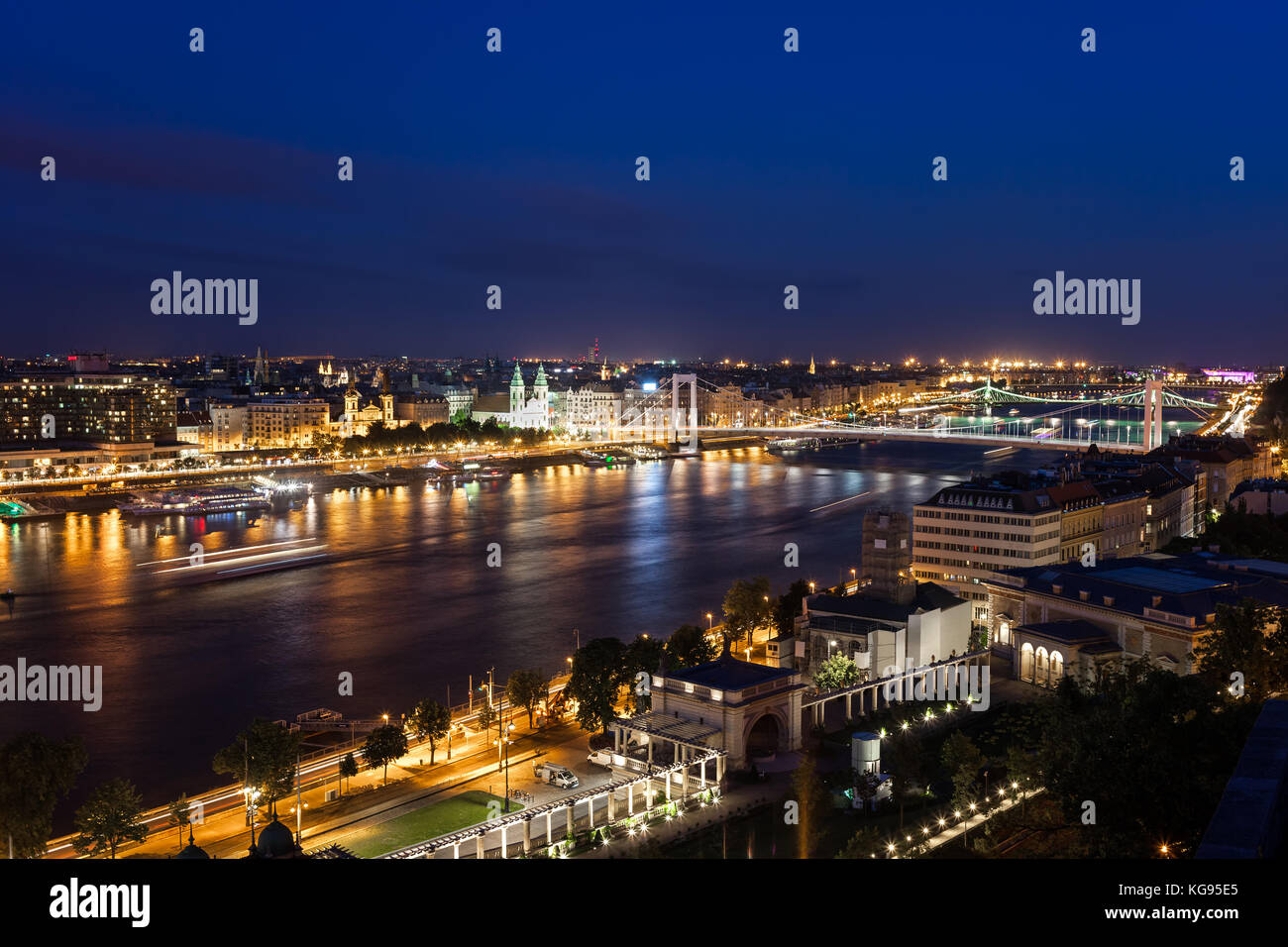 Nightscape Stock Photos & Nightscape Stock Images - Alamy