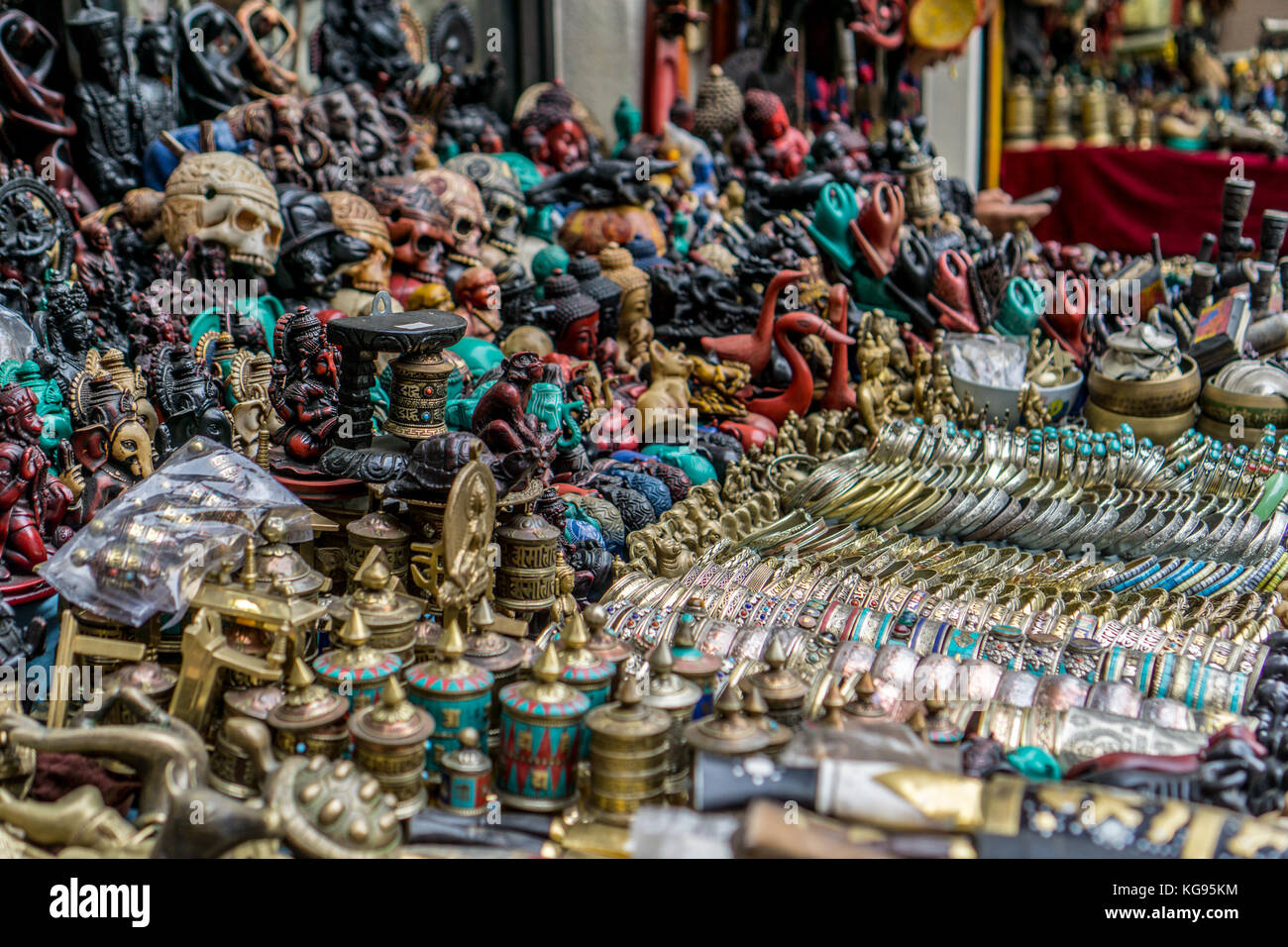 Handicrafts shop thamel kathmandu nepal hi-res stock photography and ...