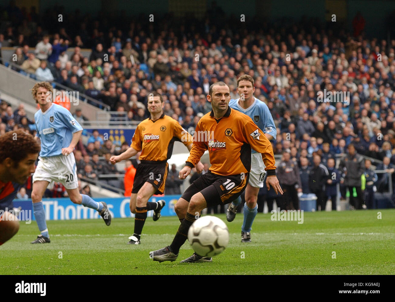 10 april 2004 hi-res stock photography and images - Alamy