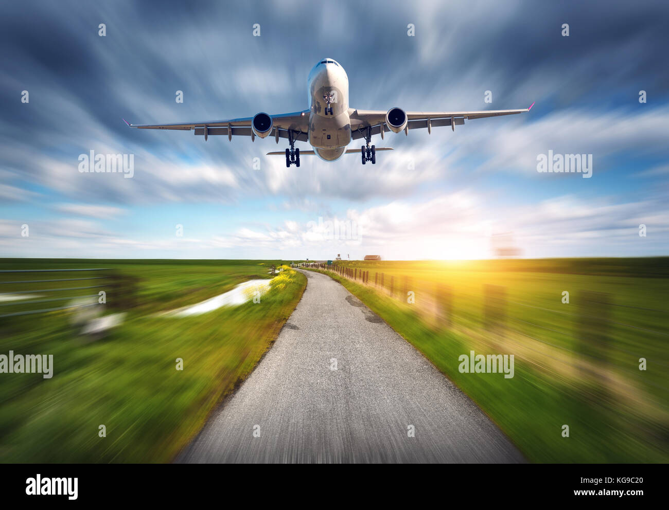 Landing Airplane Motion Blur High Resolution Stock Photography and ...