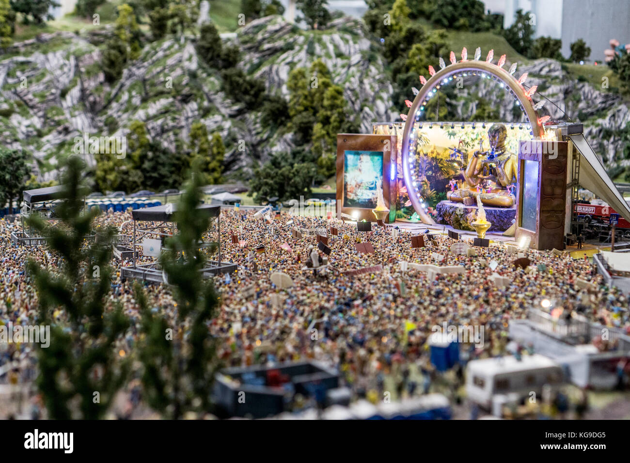 Wonderland - concert Stock Photo - Alamy