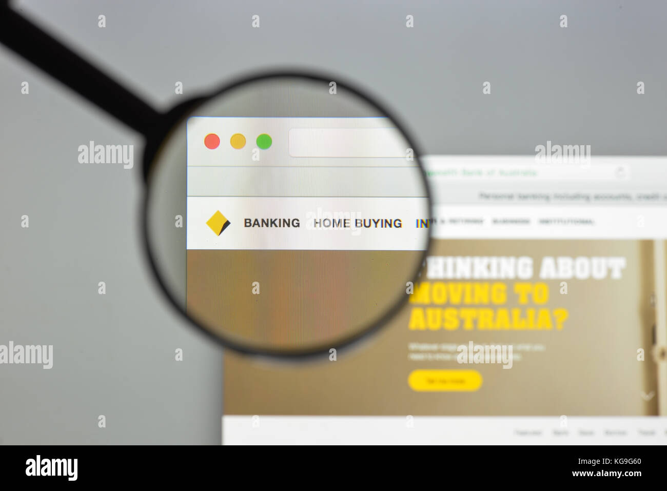 Commonwealth bank logo hi-res stock photography and images - Alamy