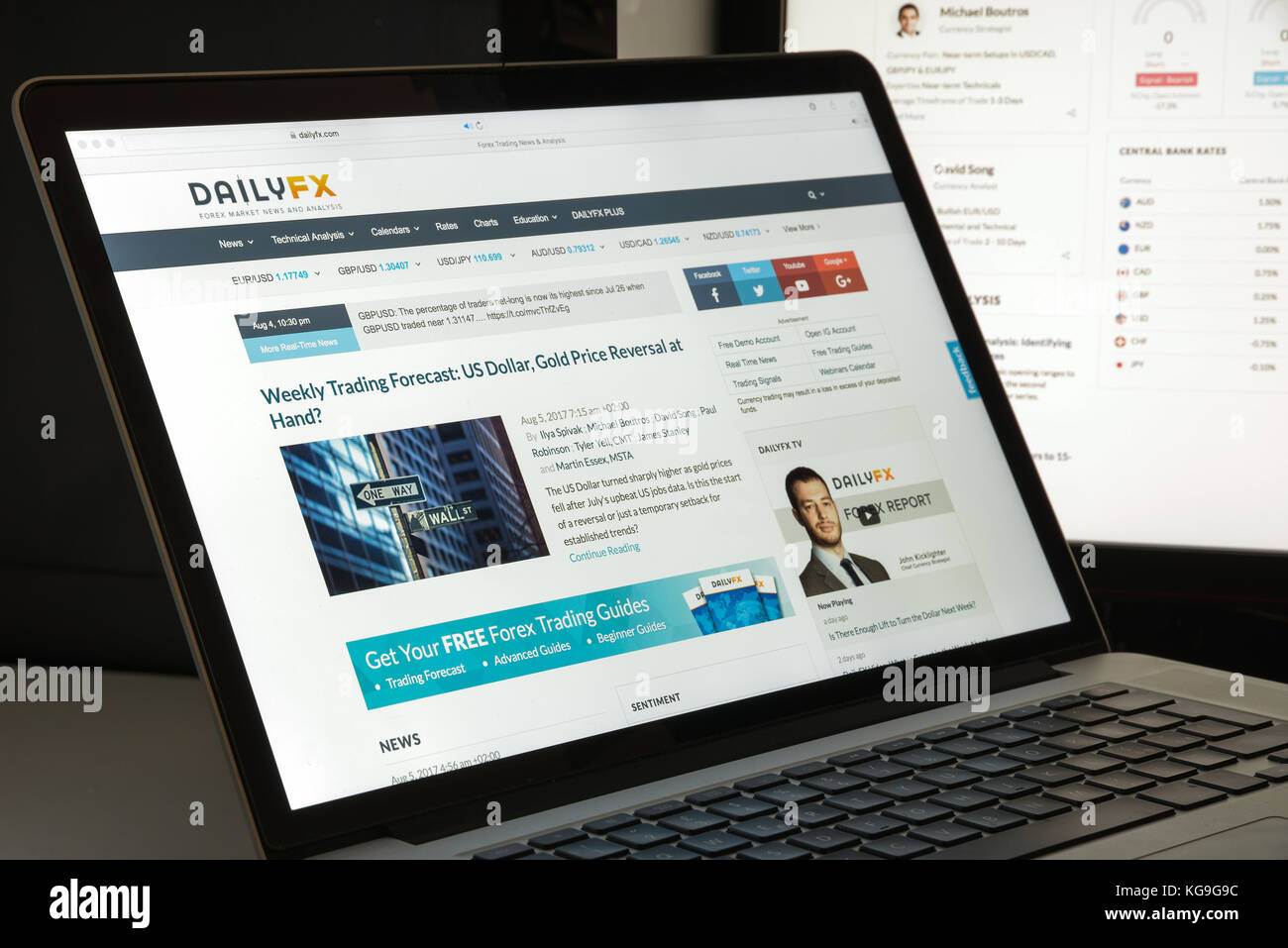 Dailyfx hi-res stock photography and images - Alamy