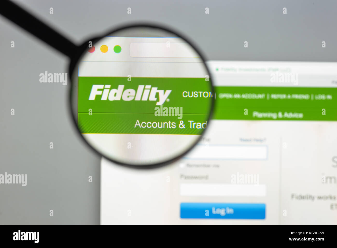Milan, Italy - August 10, 2017: Fidelity website homepage. Fidelity.com ...
