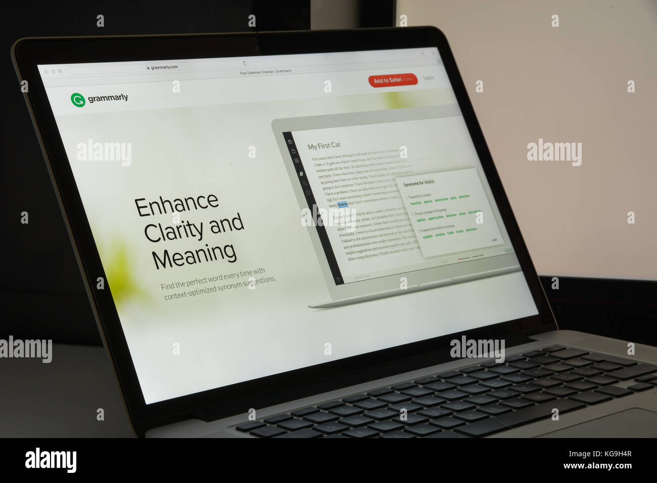 Grammarly logo hi-res stock photography and images - Alamy
