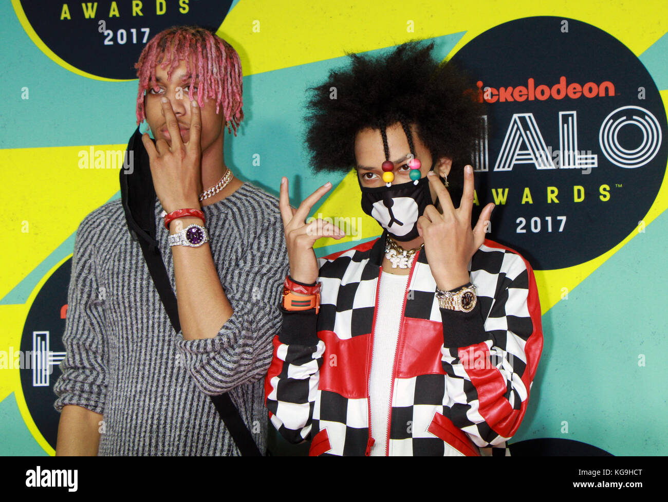 New York, NY, USA. 4th Nov, 2017. Ayo Bowles, Mateo Bowles of Ayo & Teo ...