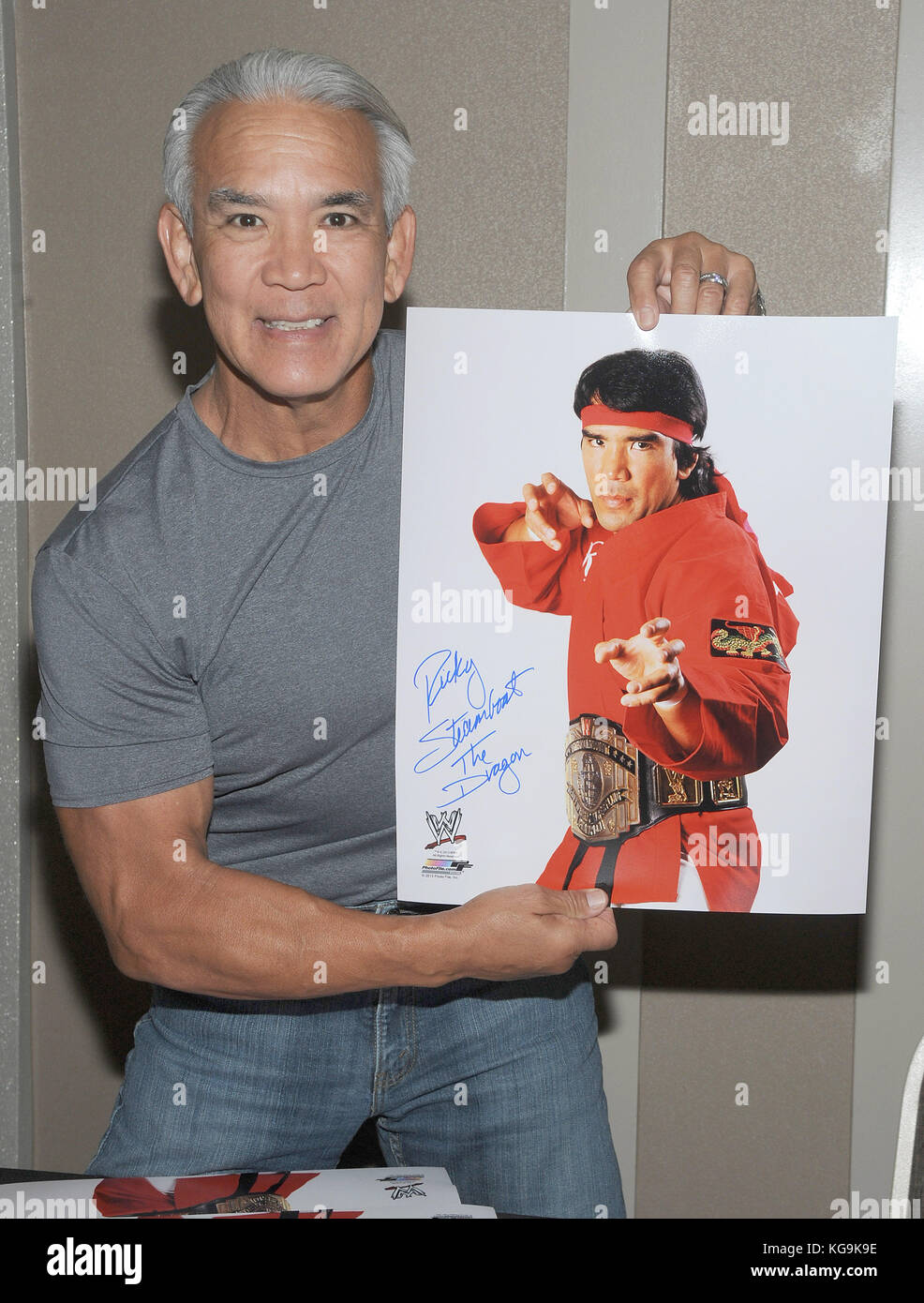 Ricky the dragon steamboat hi-res stock photography and images - Alamy