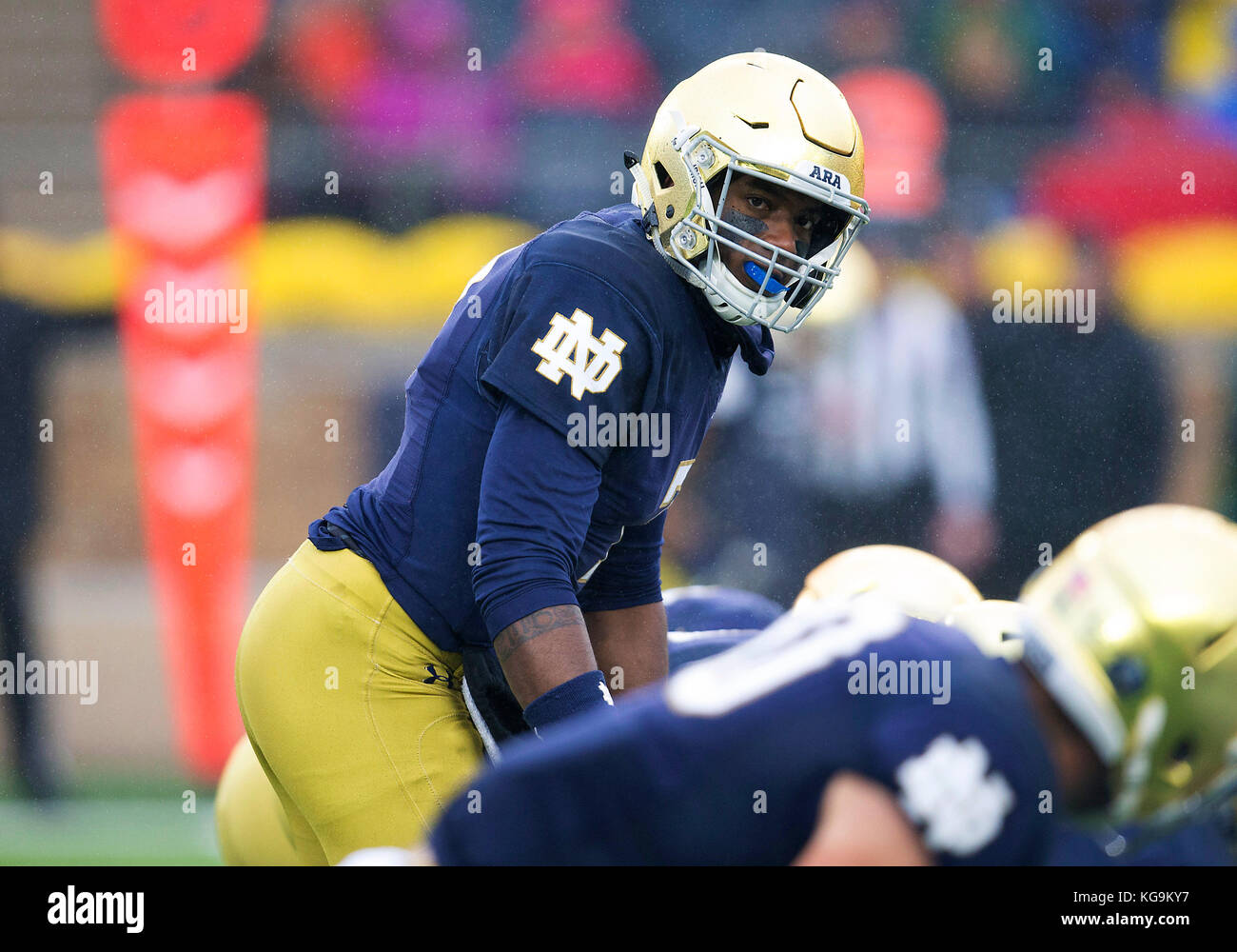 November 04, 2017: Notre Dame quarterback Brandon Wimbush (7) calls the ...