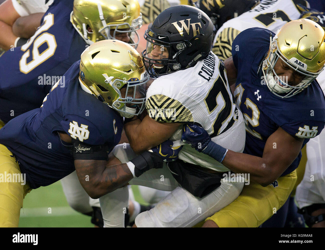 November 04, 2017: Notre Dame linebacker Nyles Morgan (5) and Notre ...