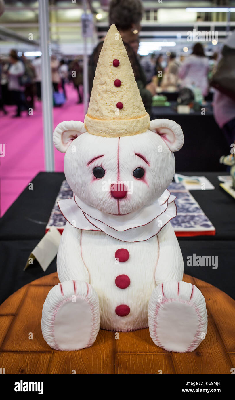 Win a teddy bear hi-res stock photography and images - Alamy